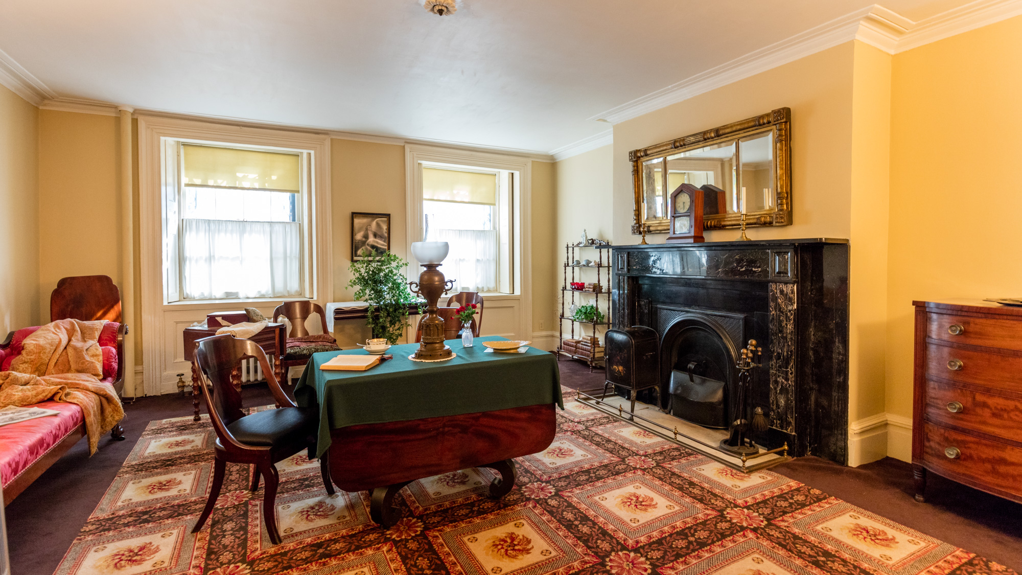 MHM Photo Gallery - Merchant's House Museum